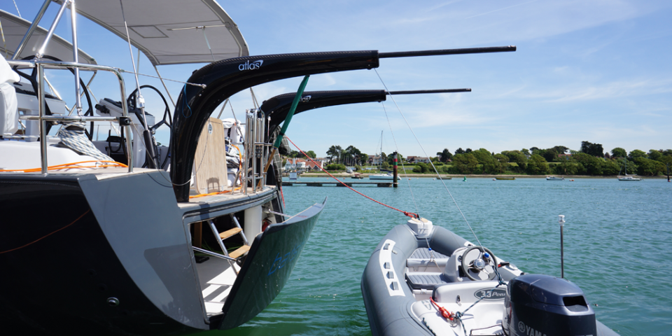 Tender davits - atlas carbon products